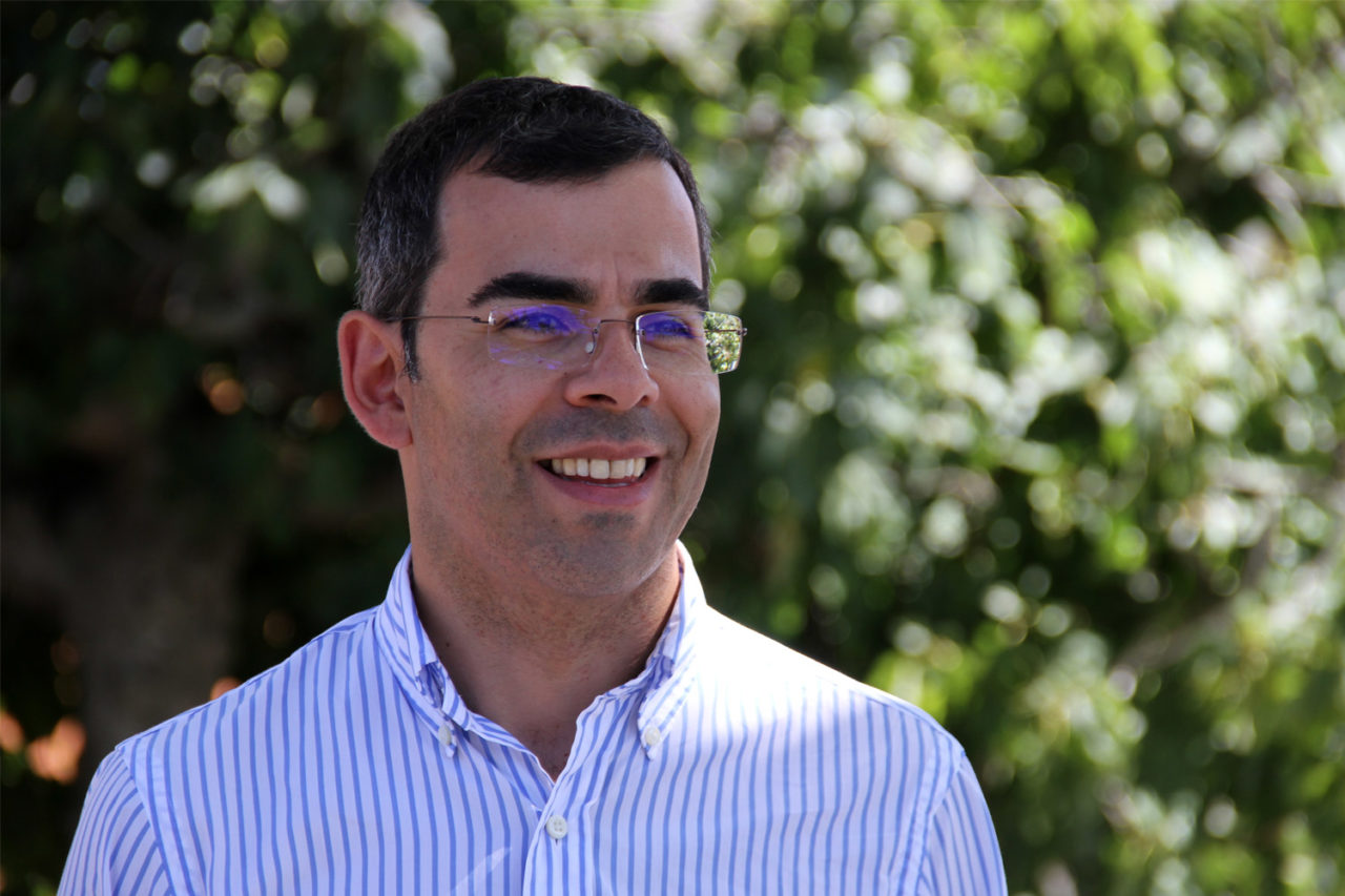 Apresentação projeto «Say Yes», com Padre Tiago Neto – Emissão 09-09 ...