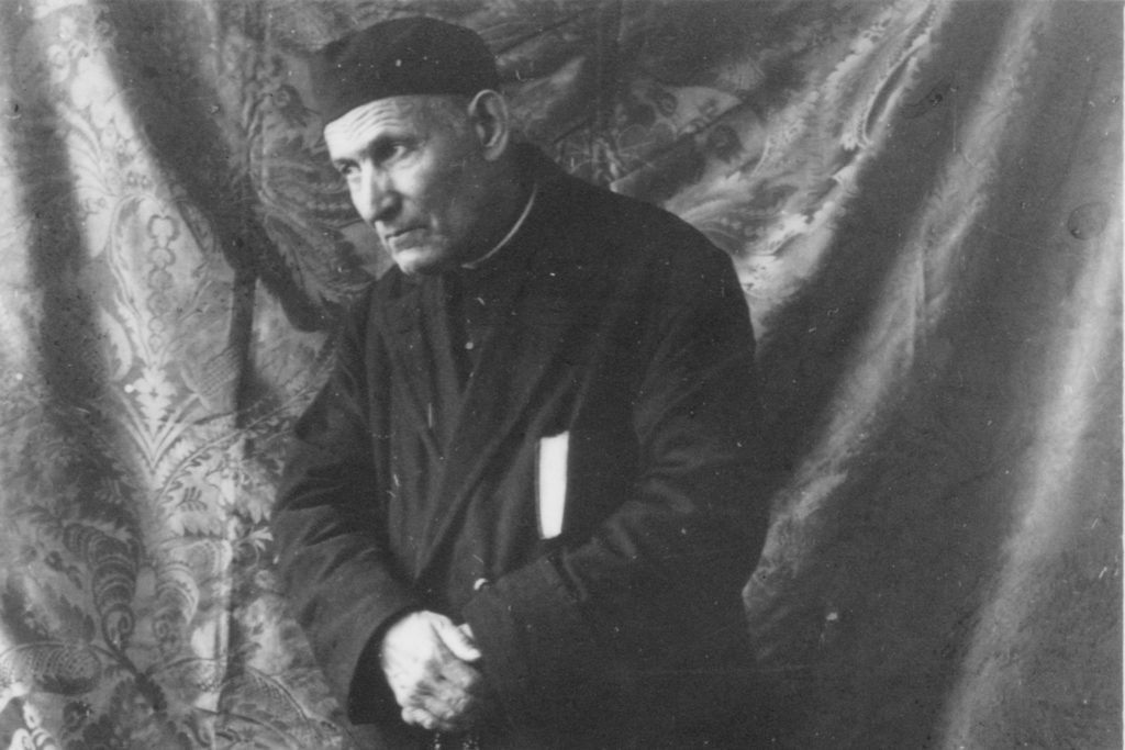 Publicações: «Padre Cruz. O Santo do Povo» apresenta «uma figura muito ...