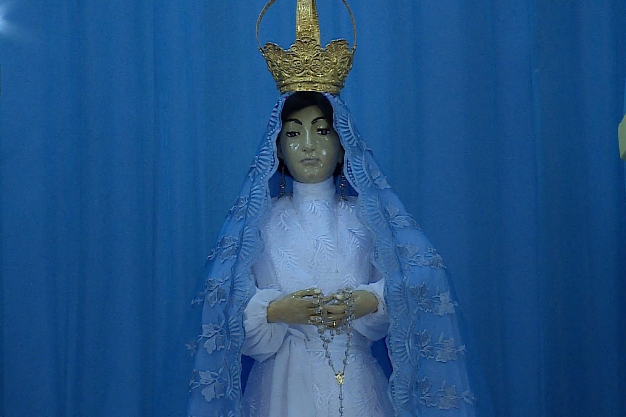 Angola: «Todos os que têm problemas que não conseguem resolver vêm ...