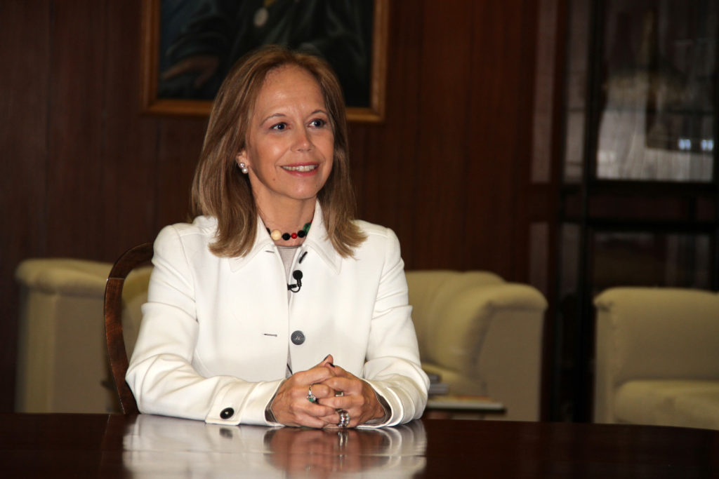 Vaticano: Isabel Capeloa Gil nomeada consultora do Dicastério para a ...