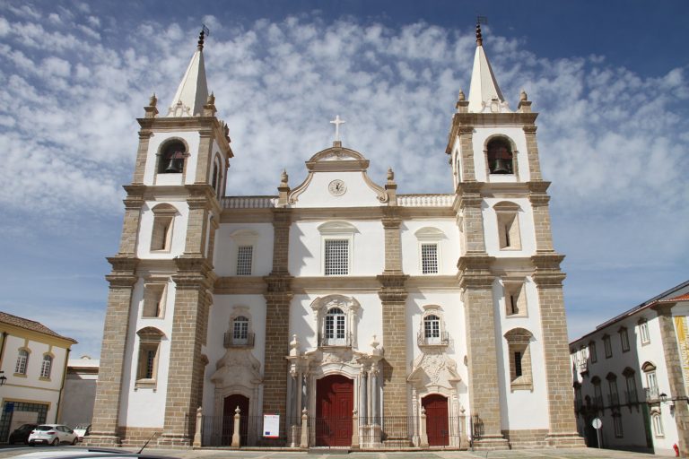 Portalegre: Catedral reabre portas com património renovado, para «tocar ...