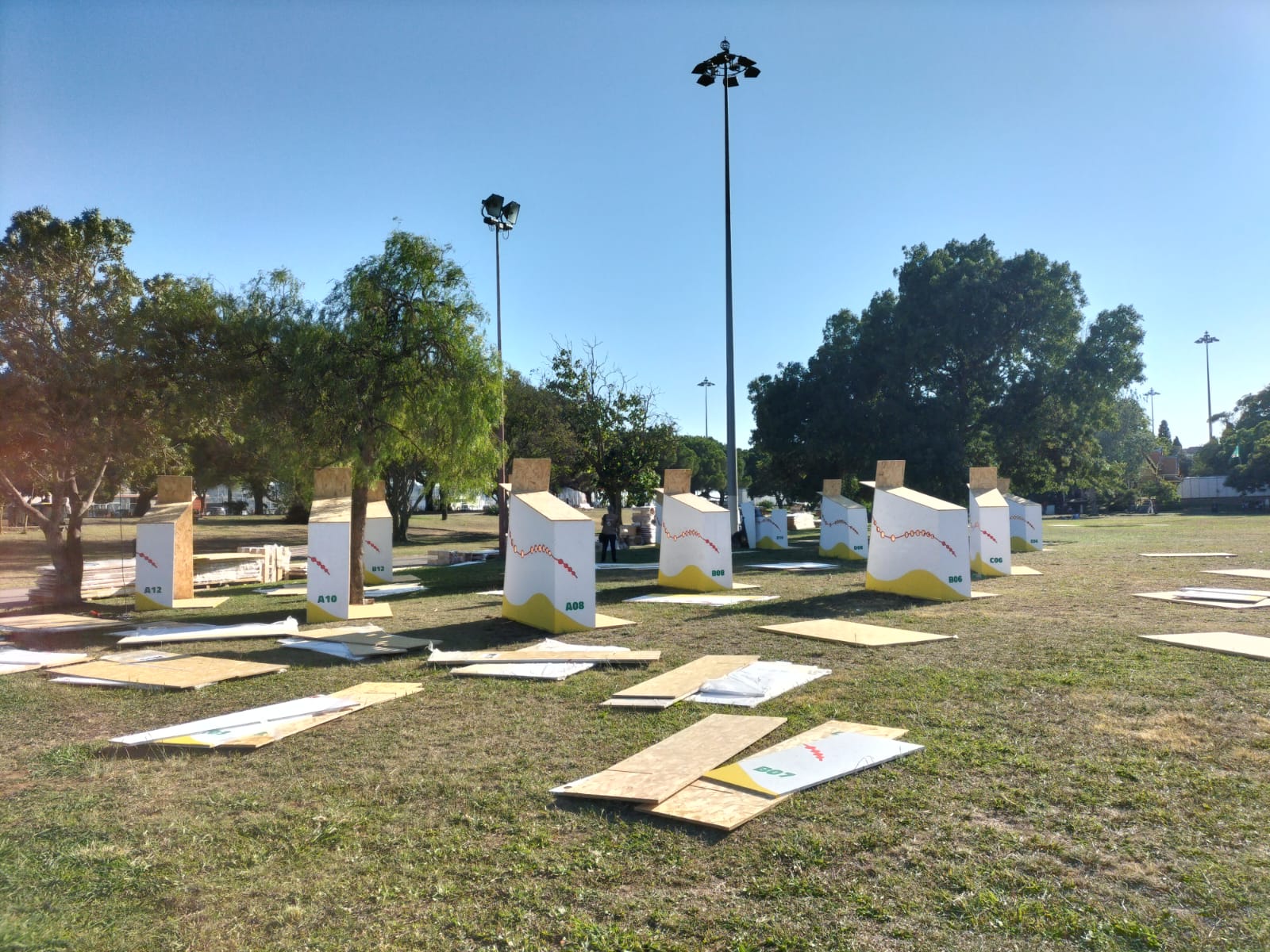 Lisboa 2023: Parque do Perdão recebe confessionários construídos por ...