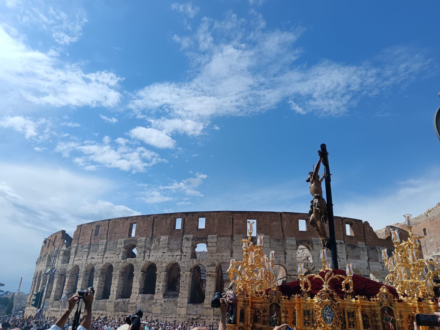 Ano Santo 2025: Procissão inédita levou emoções da Semana Santa ao ...