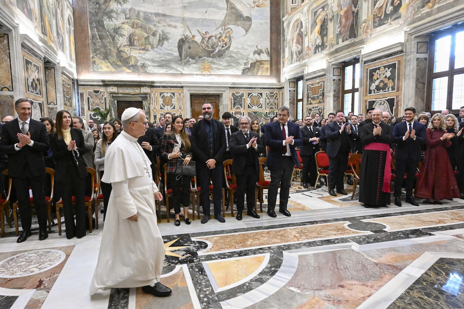 Vaticano: «Concerto com os Pobres» vai juntar mais de três mil pessoas necessitadas, o Papa e o ...
